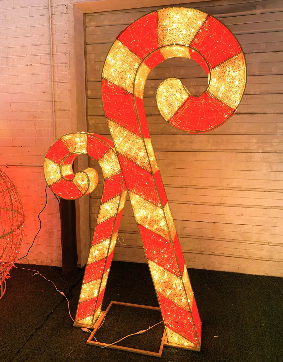 Waterfront 8ft Candy Cane Set – B&B Holiday Decorating
